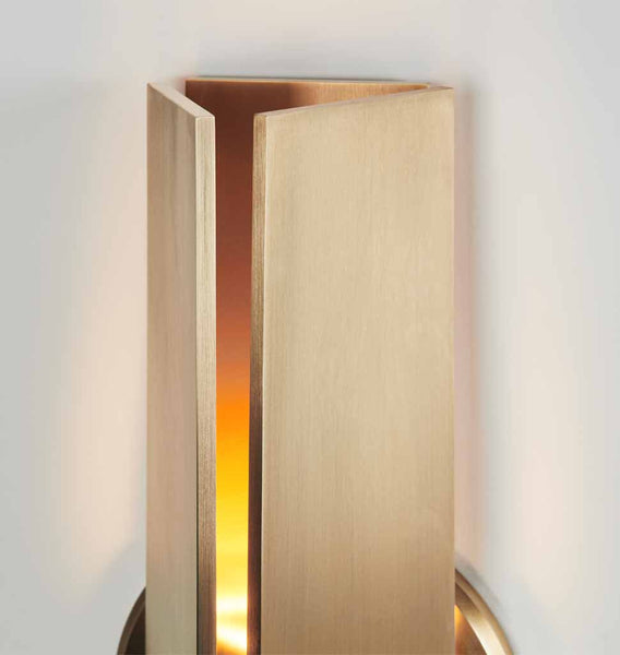 Delta – Roll & Hill